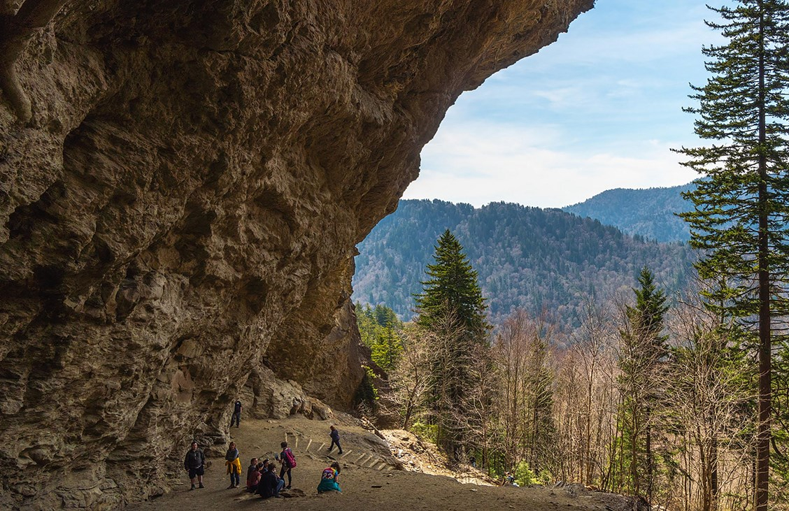 Exploring Alum Cave Trail Hike: A Moderate Hike with Major Views ...